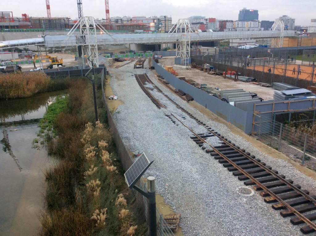 Pose de voie neuve sur le raccordement des Batignolles - Association ...